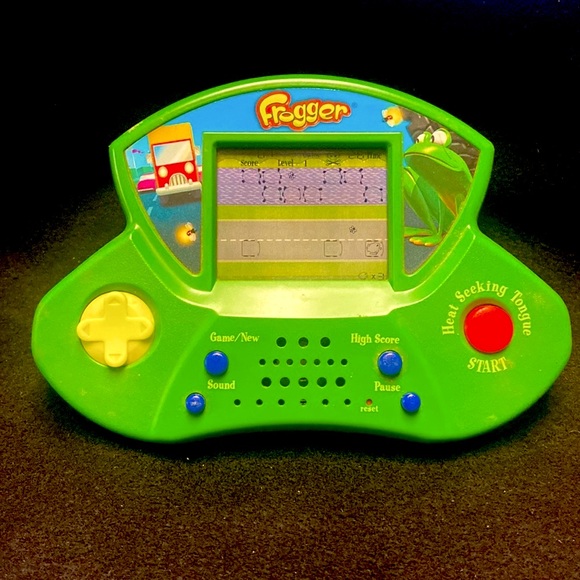 Konami by Hasbro | Video Games & Consoles | Konami 998 Frogger Game ...